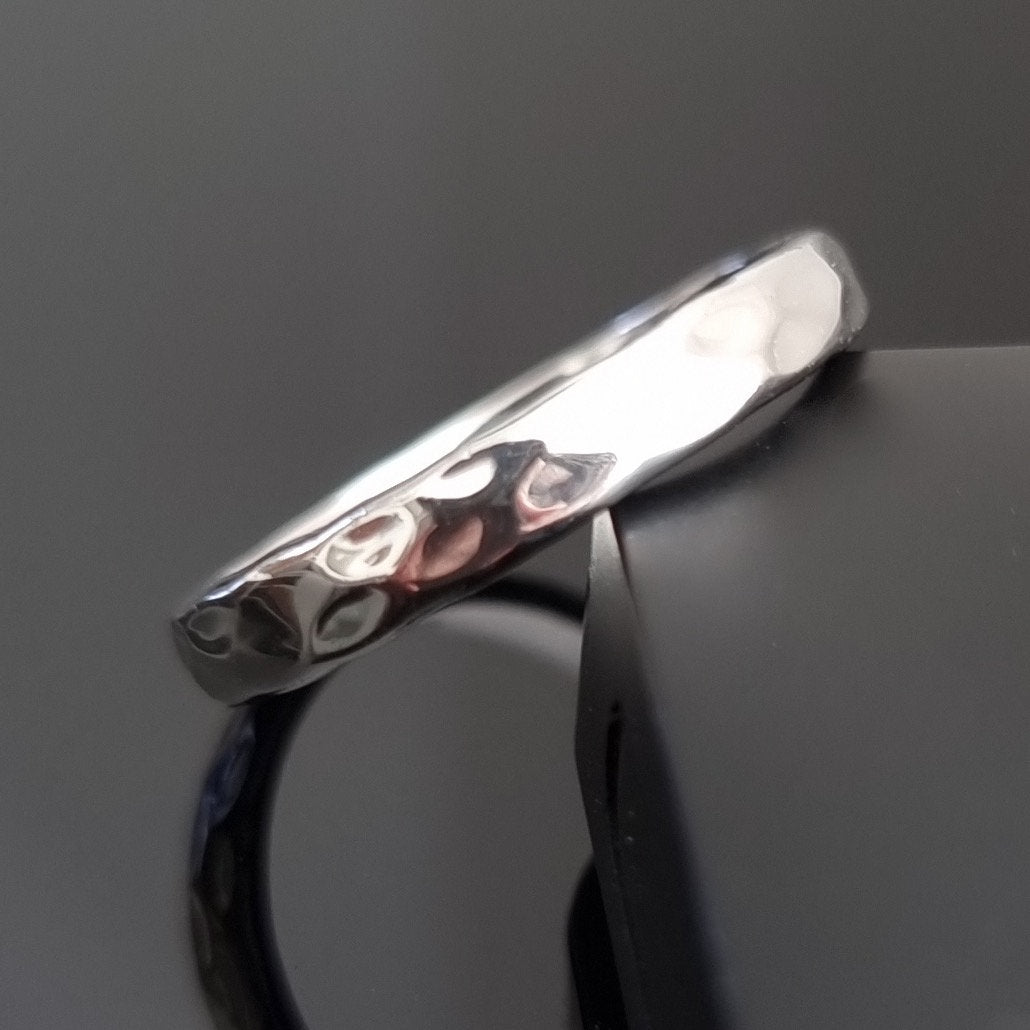 Unisex Narrow Silver Band Ring | Dimpled 925 Sterling Silver, R17 ...